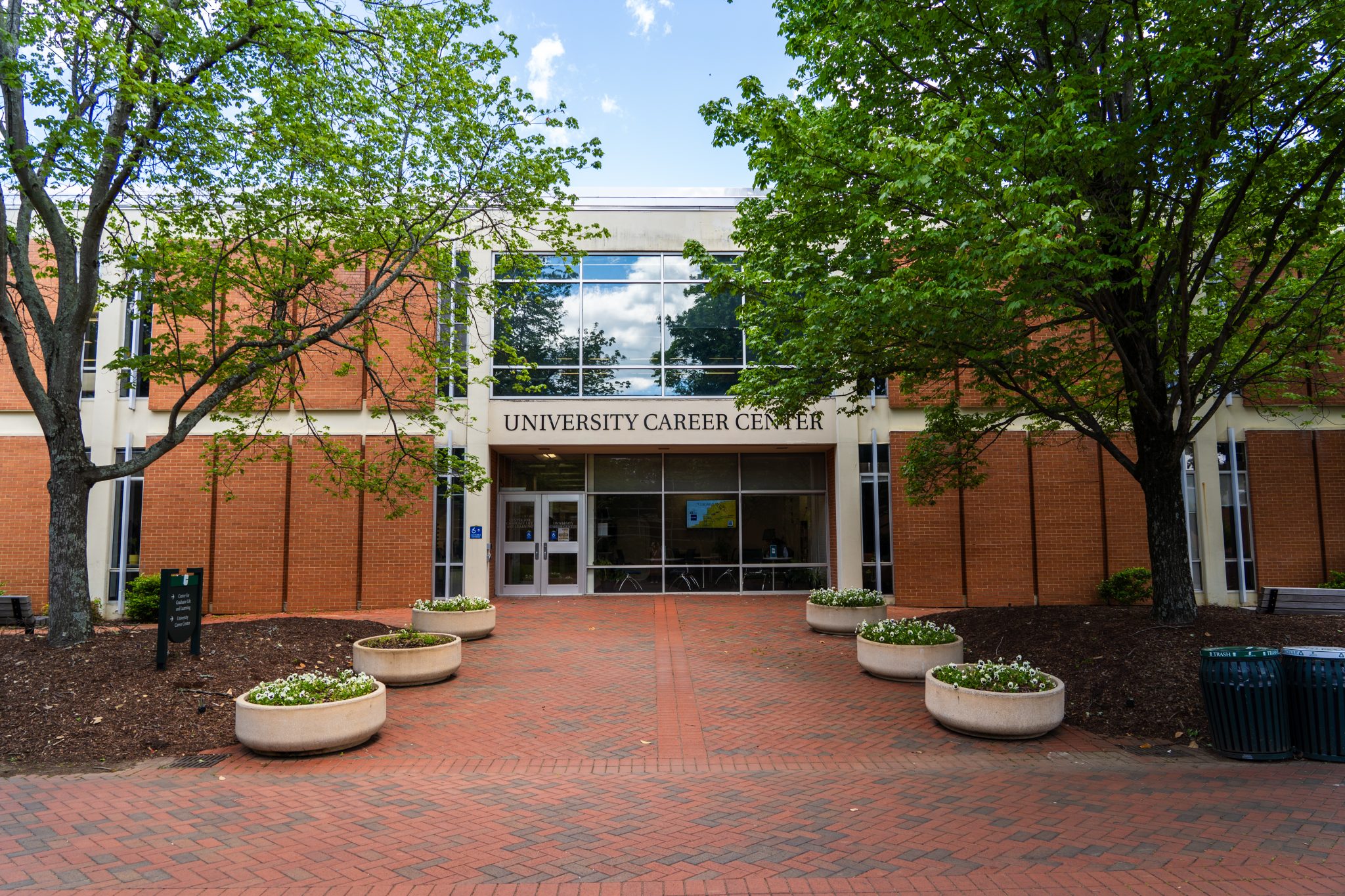 Take Advantage of These 6 Career Center Services - Inside UNC Charlotte