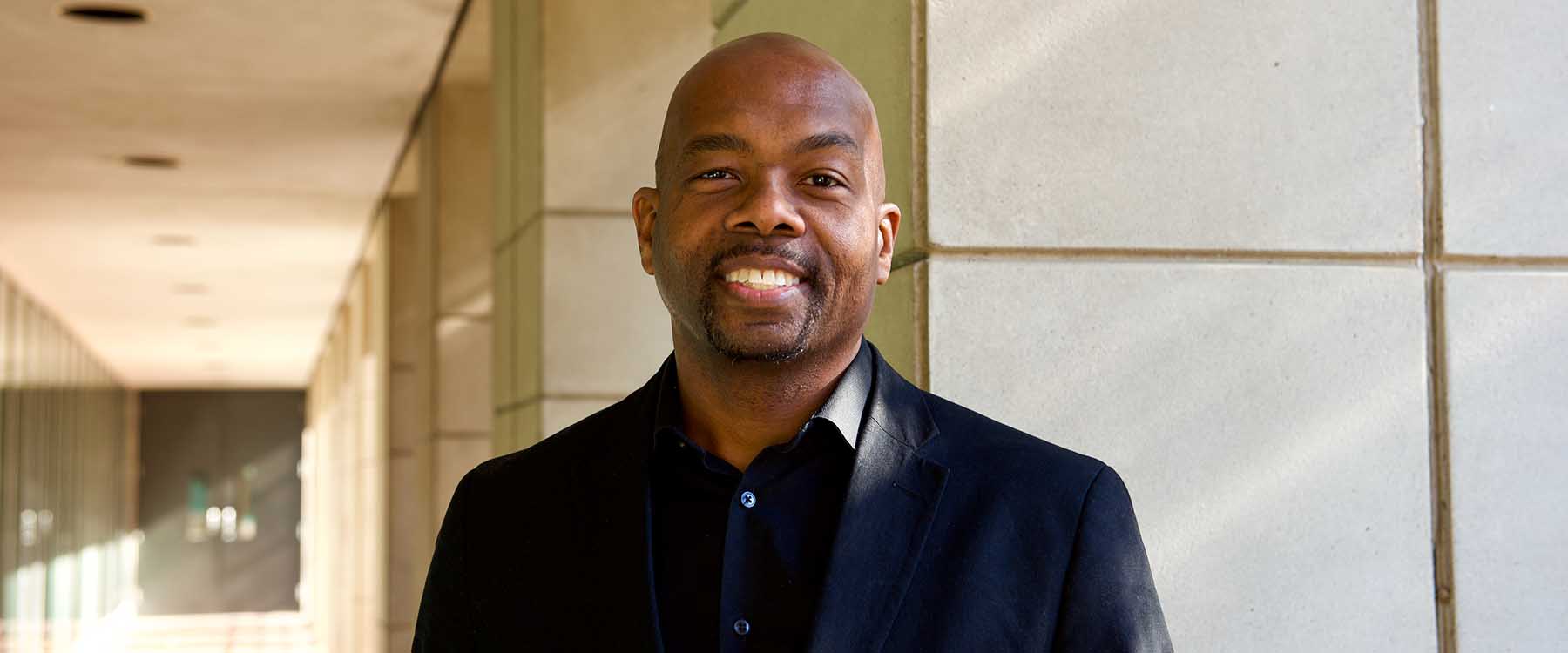 Charlotte alumnus featured in ‘Grit & Grace’ - Inside UNC Charlotte