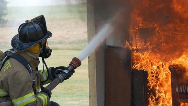 Awareness, prevention goals of side-by-side fire demo - Inside UNC ...
