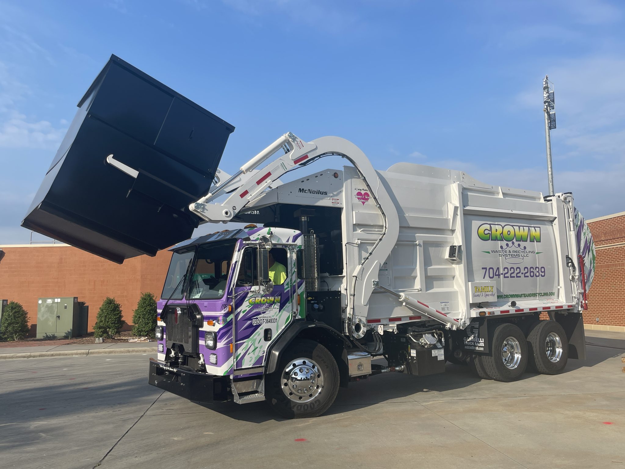 Charlotte has a new waste-hauling contractor - Inside UNC Charlotte